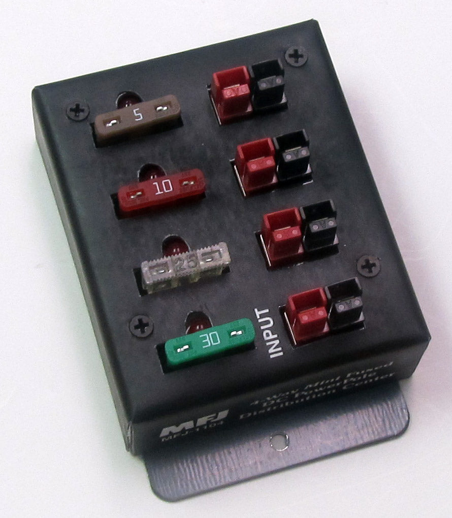 MFJ-1104, POWER POLE DC OUTLET, 1IN 3 OUT | MFJ Enterprises Inc